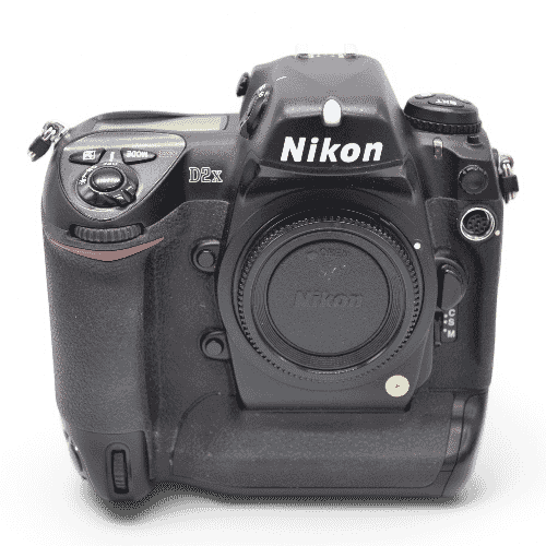 Nikon D2X